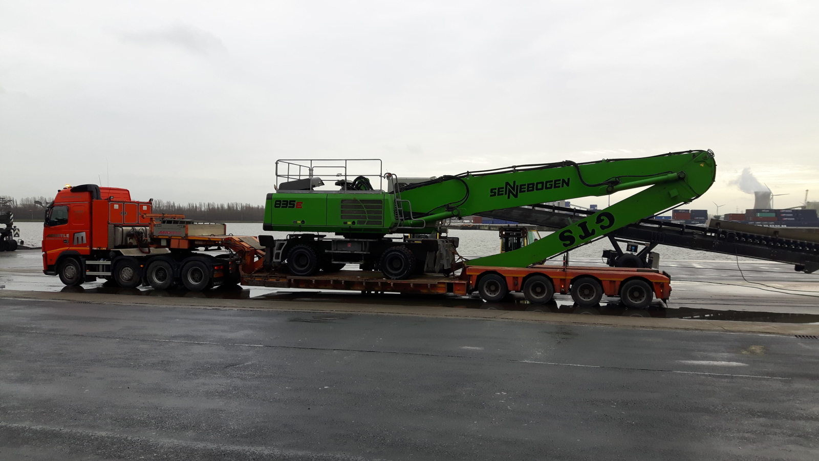 2+5 free-swing-dolly lit étroit | MARTLE | Uitzonderlijk vervoer ...